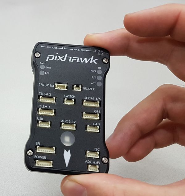 Pixhawk - PaparazziUAV